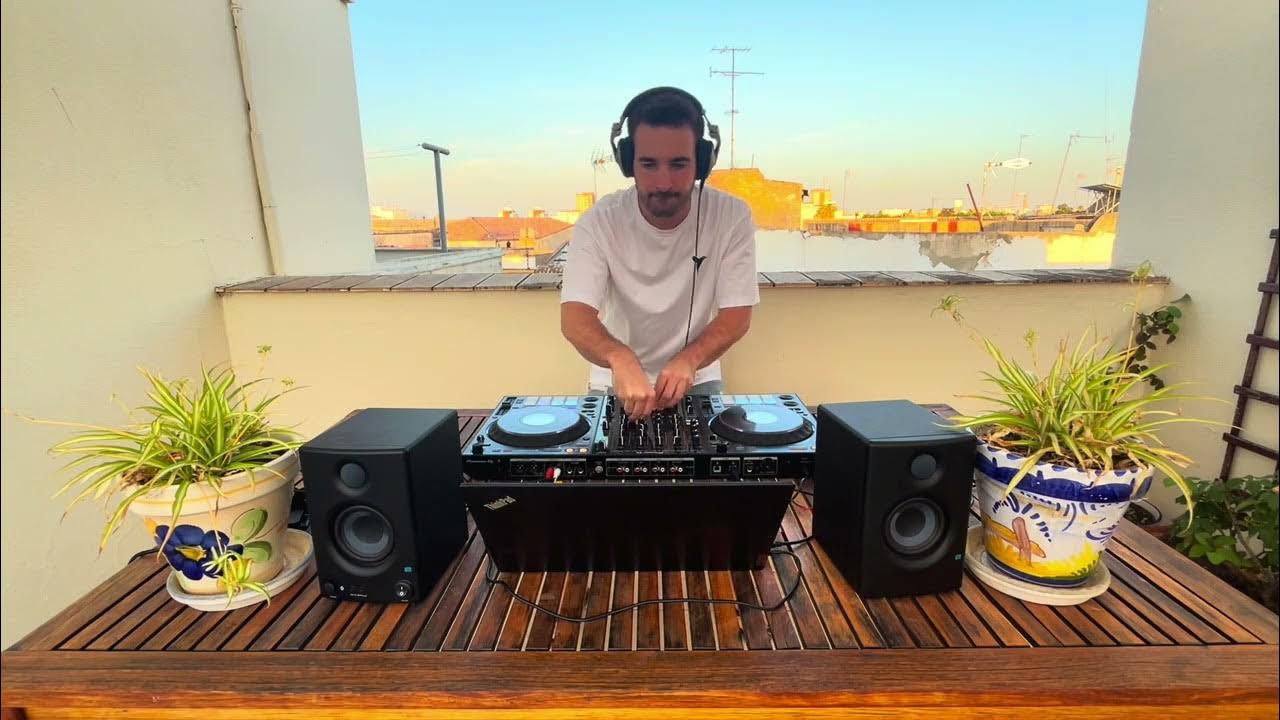 Tech/House Session. DJ Harquex (James Hype, Tita Lau, Piero Pirupa, …) - YouTube