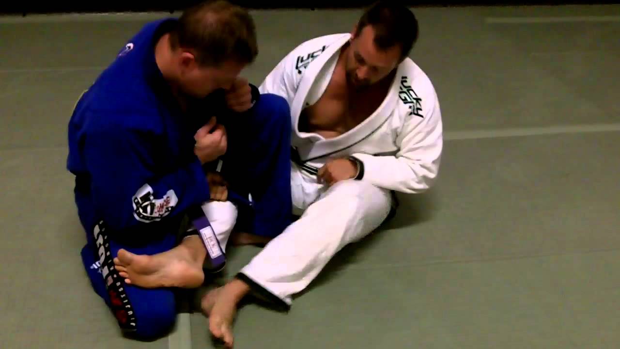 Sitting Up Guard Sweep | San Diego Brazilian Jiu-Jitsu / BJJ in San ...