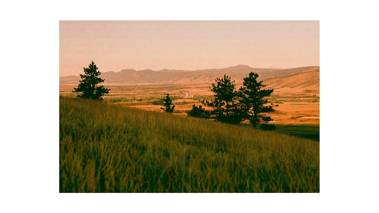 santacolor 100 // finding different light - YouTube