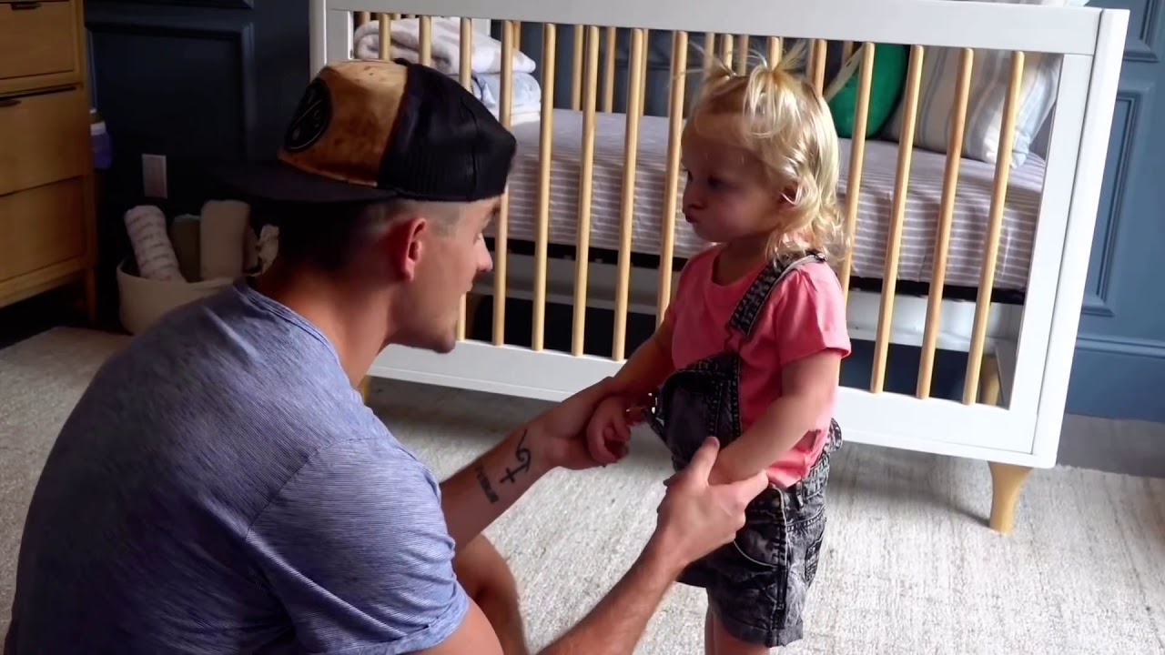 Posie praying |CUTEST VIDEO EVER| The LaBrant Family - YouTube