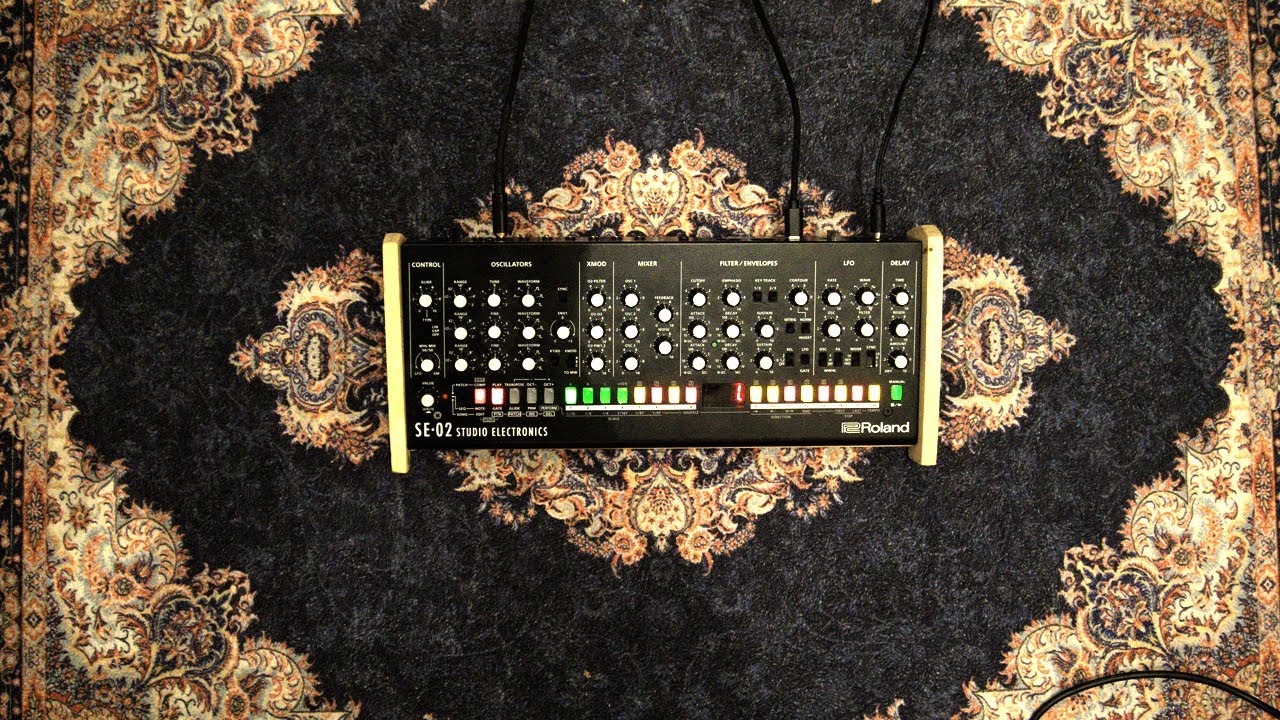 One Synth One Jam #2 (Roland SE-02) - YouTube