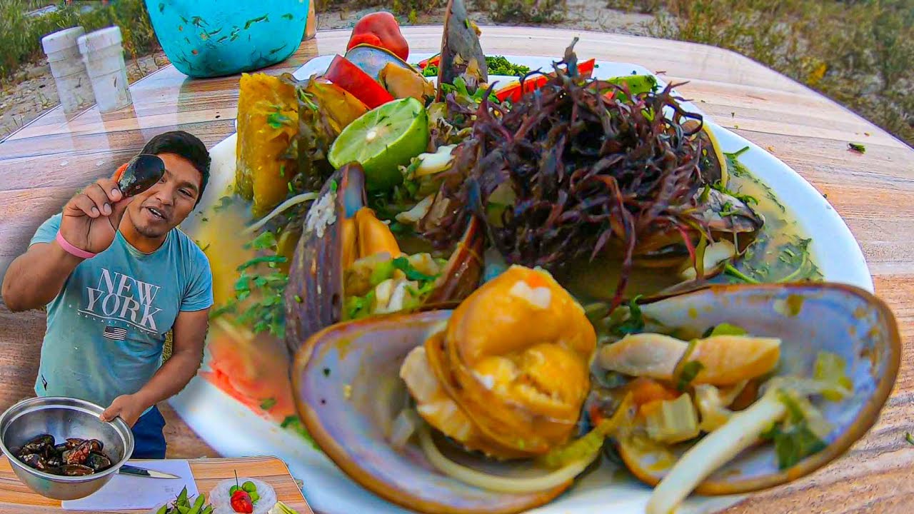 Preparamos un Rico caldo de choro en el Campo - YouTube
