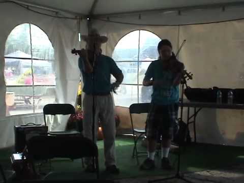 Square dance tune, hoedown style fiddlers - Fiddling Thomsons - YouTube