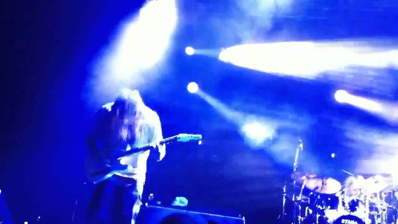 Deftones 11 Minerva @ Mexico 2011 - YouTube