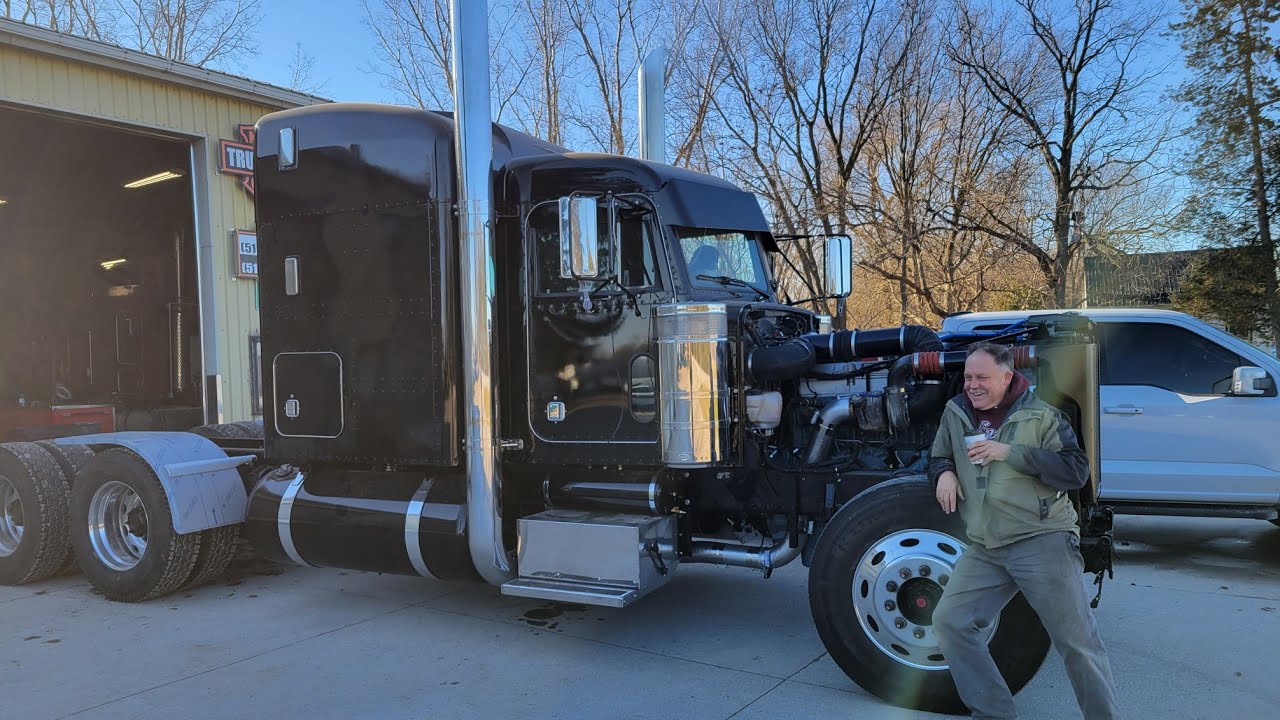 Peterbilt 379 rebuild series (Episode 17) It's Alive!!!! - YouTube