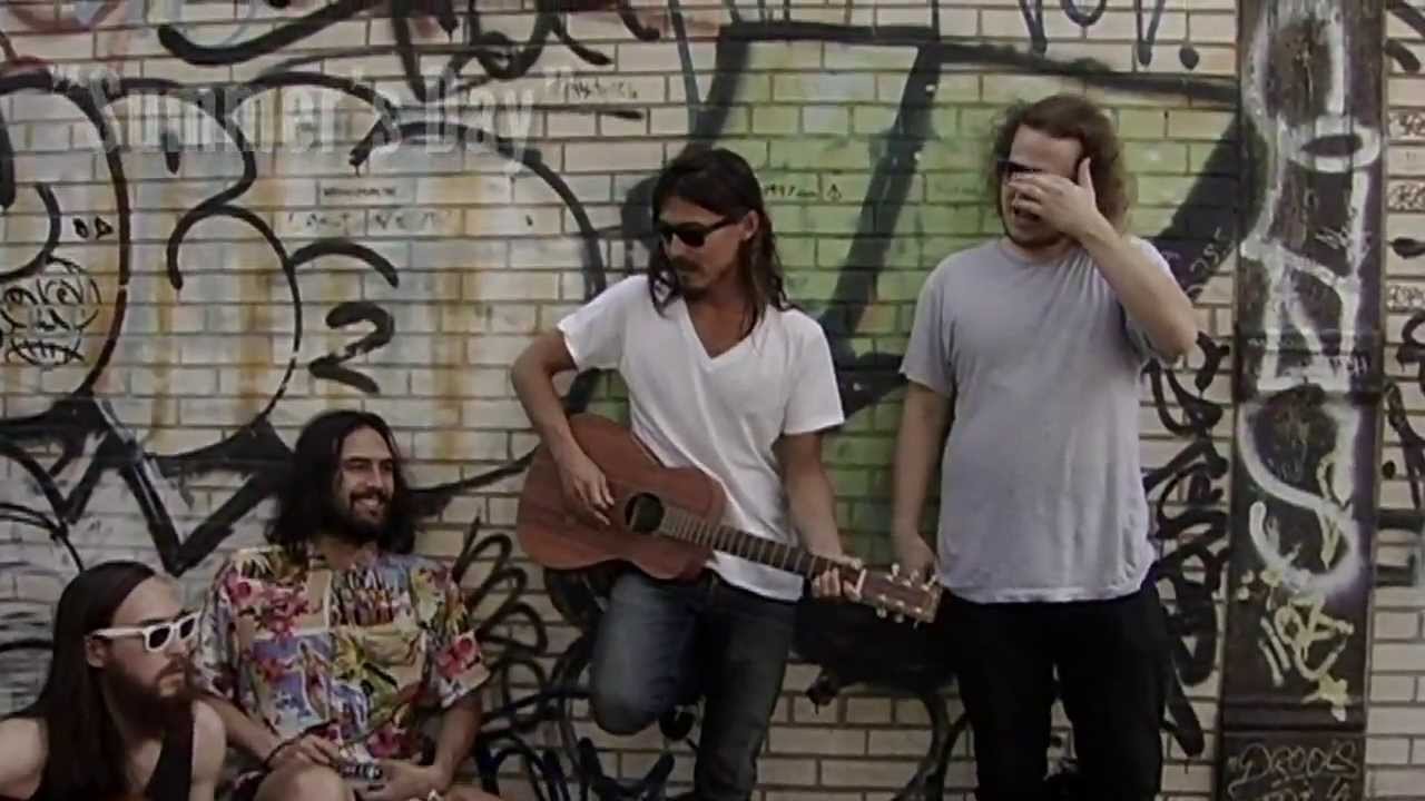 The Band Chief - Summer's Day (acoustic) - YouTube