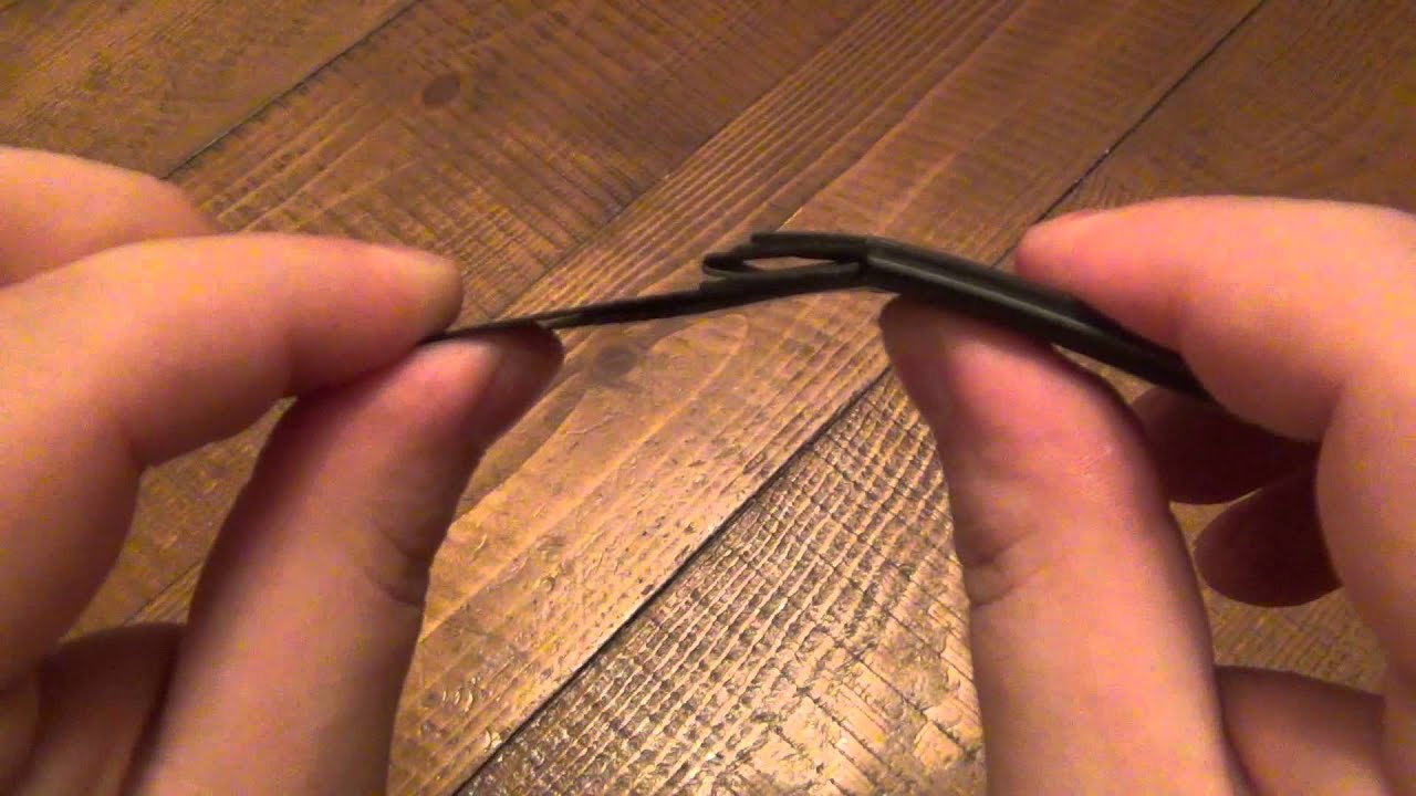 Credit Card Knives Make Horrible Weapons... - YouTube