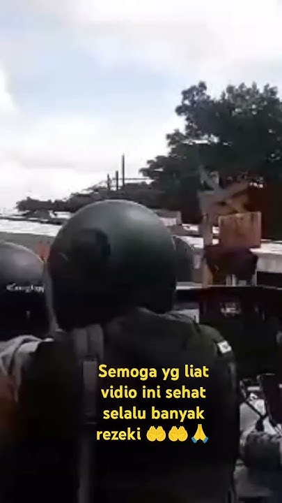 Kereta api eksekutif Indonesia CC 206 1398 - YouTube