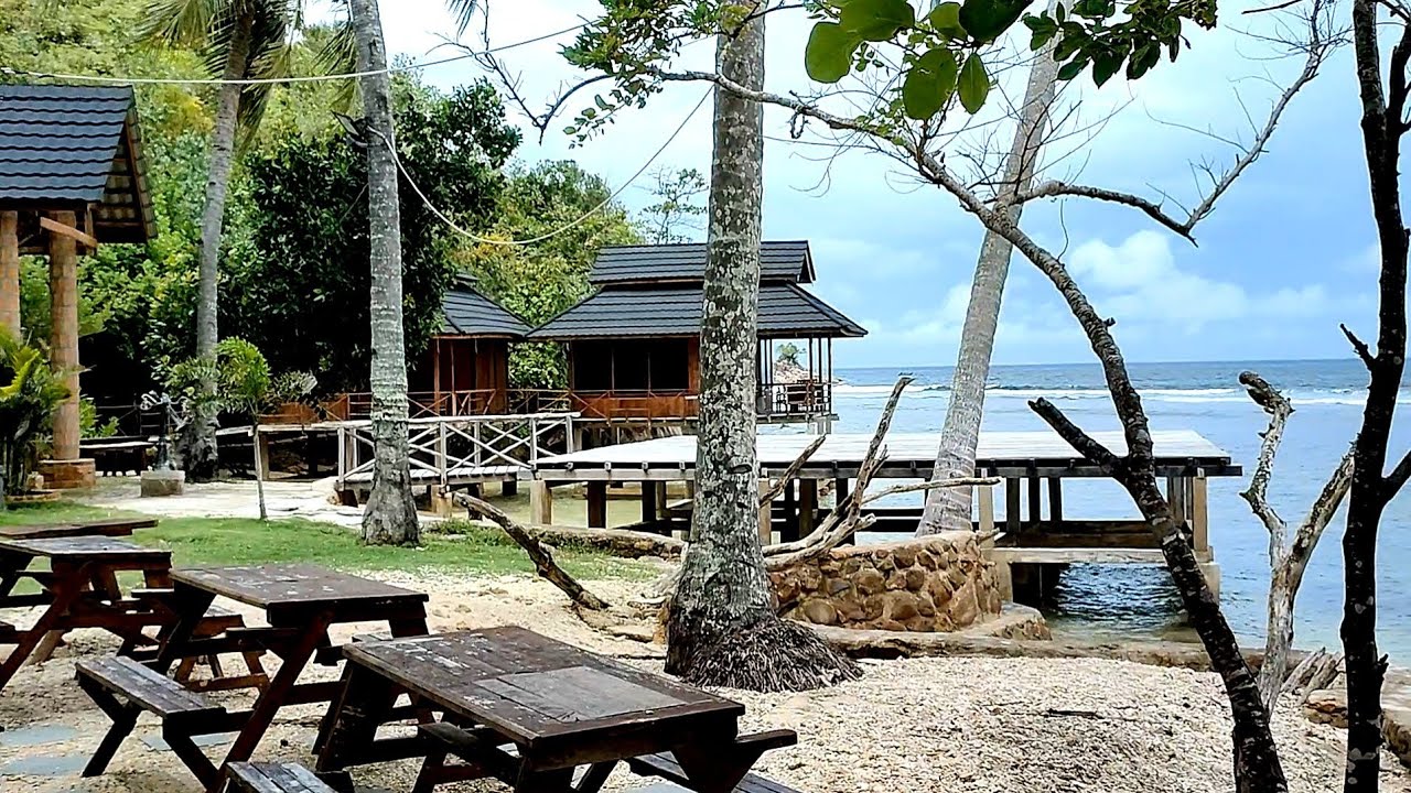 Bus Fajar Wisata,dari Riau-Padang pulau pulau Setan,mandeh dan Pulau ...