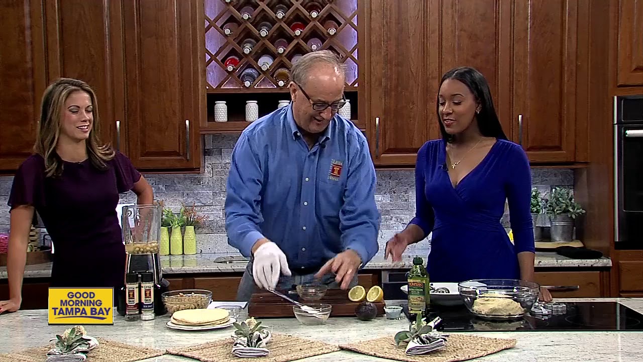 Little Greek owner demonstrates easy to make hummus recipe - YouTube