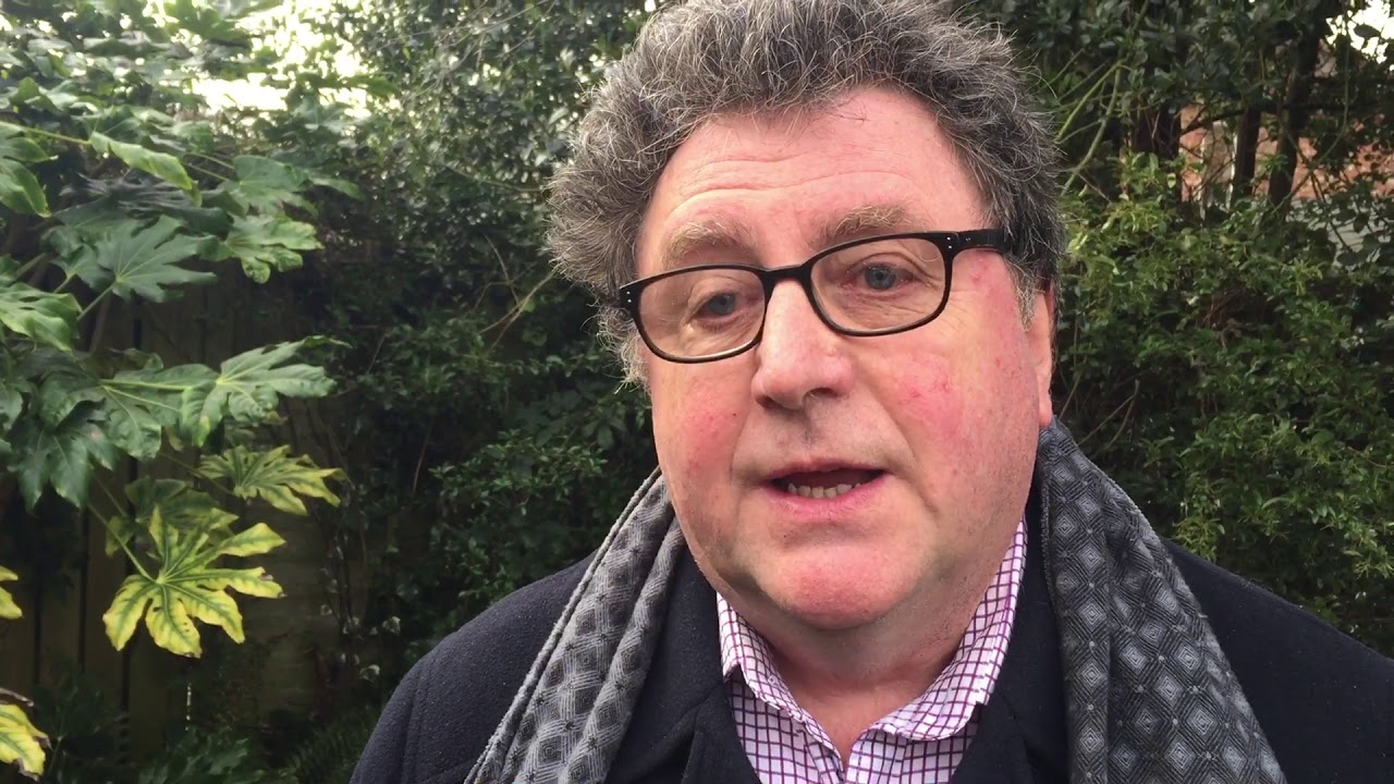 Minster FM - Johnny Hayes - YouTube