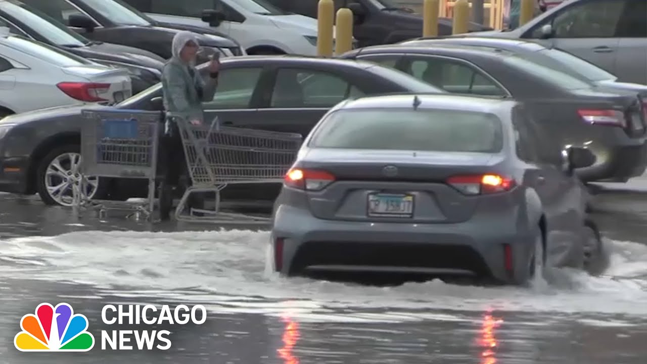 Heavy rain leads to flooding on expressways, Chicago-area streets - YouTube