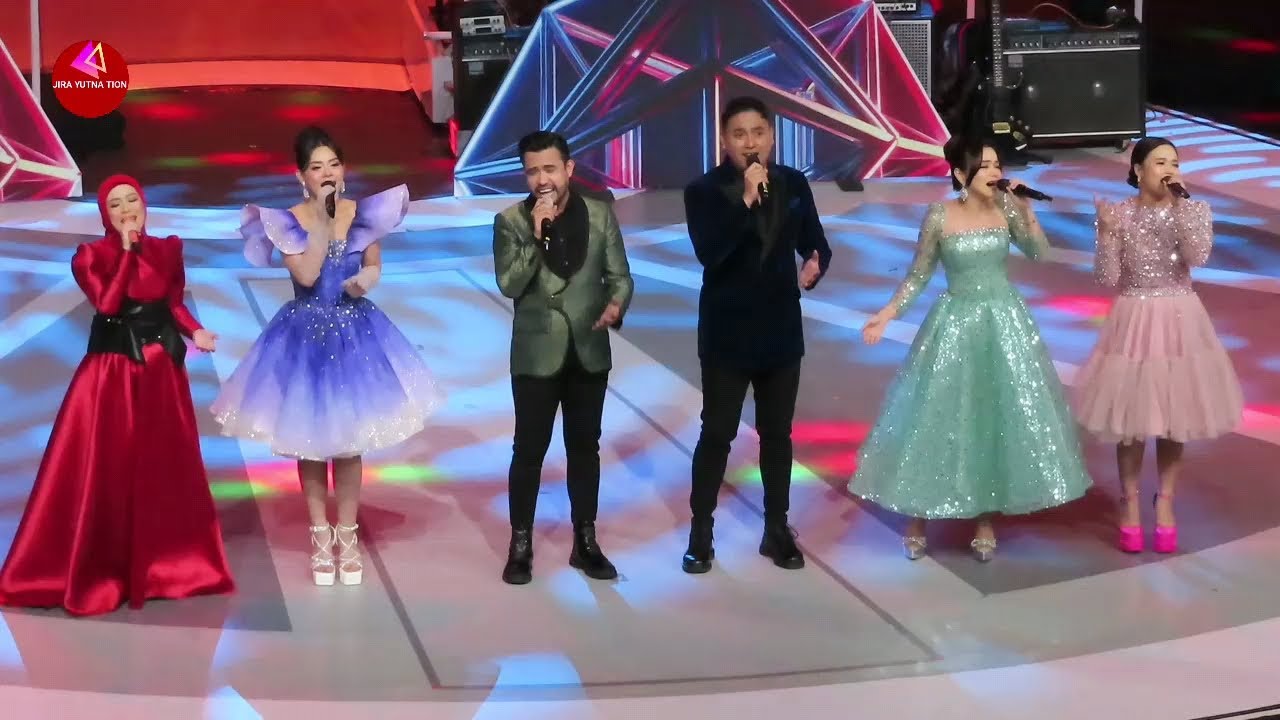 MEDLEY - SELFI MELLY FILDAN INDY RARA AULIA - DI NIGHT TO RHOMAMBER ...
