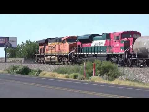 BNSF ES44AC 6077 Leads A Manifest In El Paso Texas 7-4-2023 With A Horn Salute And Best K5HL ...