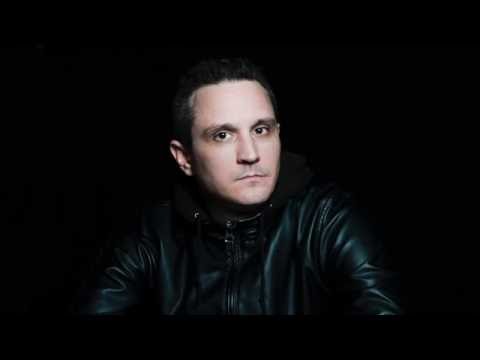 Ben Long 90's Techno Mix - YouTube