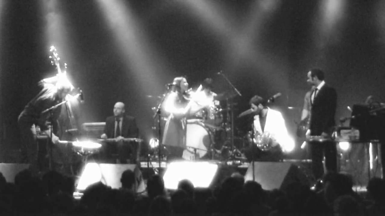 (2009) BELL ORCHESTRE Bucephalus bouncing ball MONTREAL (DIY CHANNEL ...