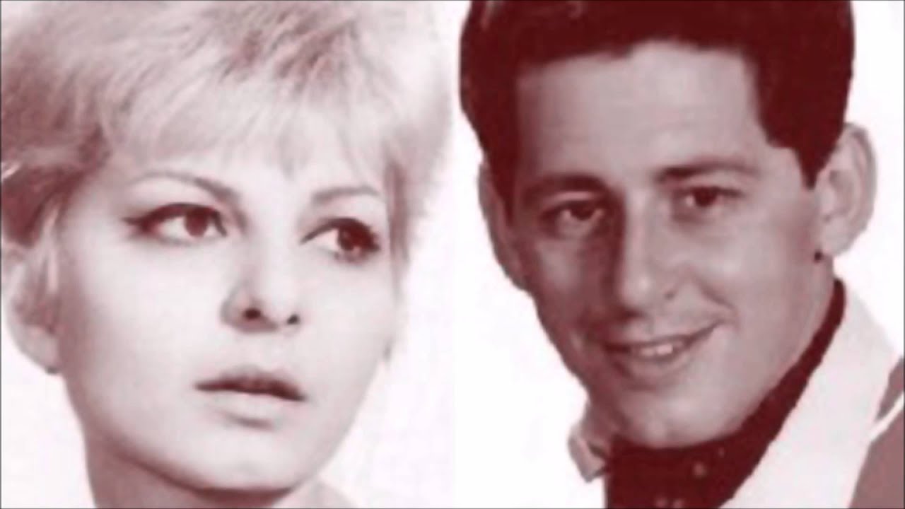 ΘΕΛΩ ΚΟΝΤΑ ΣΟΥ ΝΑ ΜΕΙΝΩ | ΤΖΕΝΗ ΒΑΝΟΥ - ΓΙΑΝΝΗΣ ΒΟΓΙΑΤΖΗΣ - YouTube