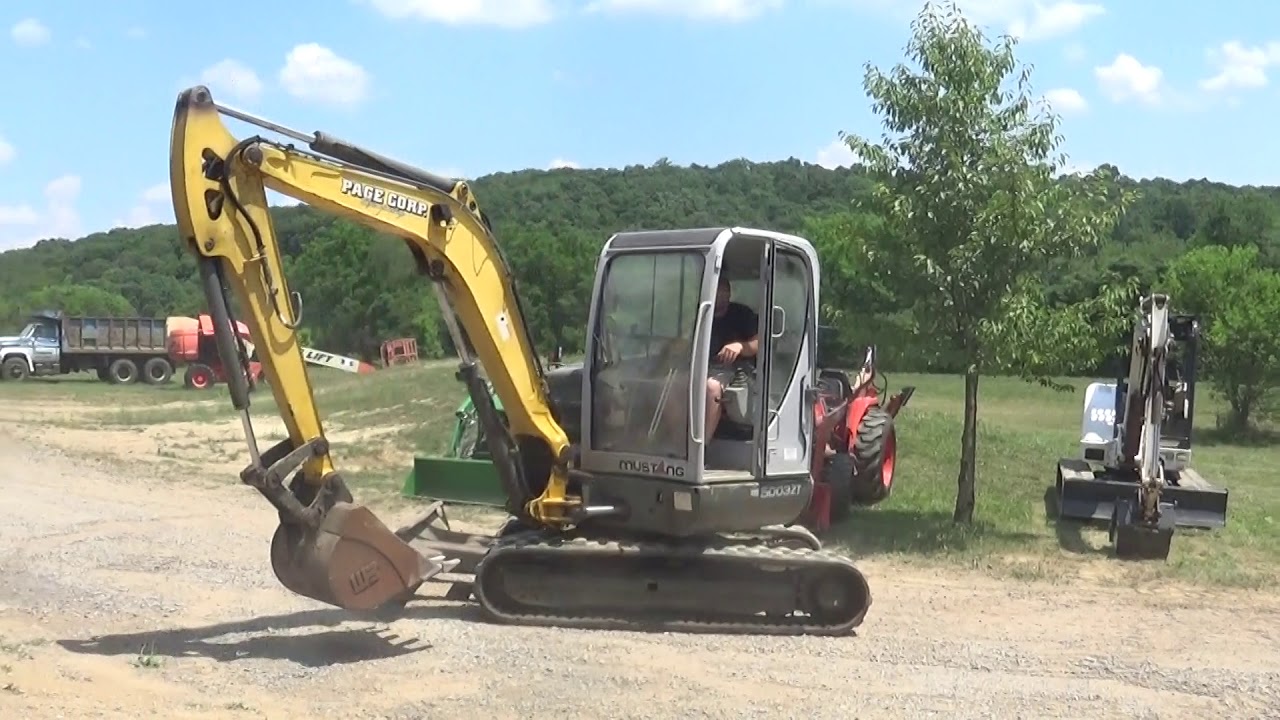 2008 Mustang 5003ZT excavator with bucket and blade - YouTube