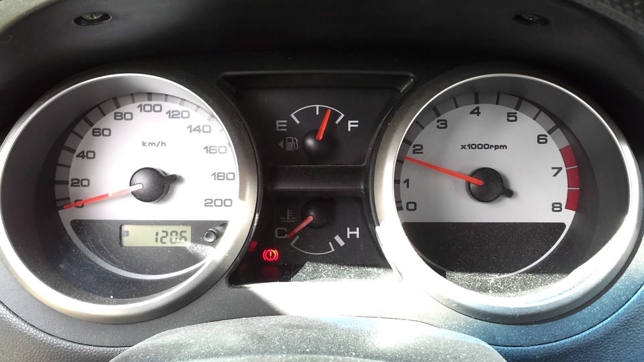 Suzuki Ignis engine start - YouTube