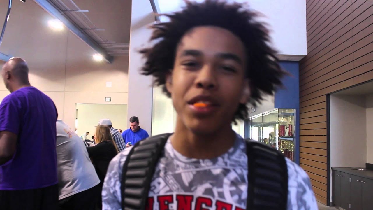 A look inside the game ' Episode 1 ' Anthony Hunter. - YouTube