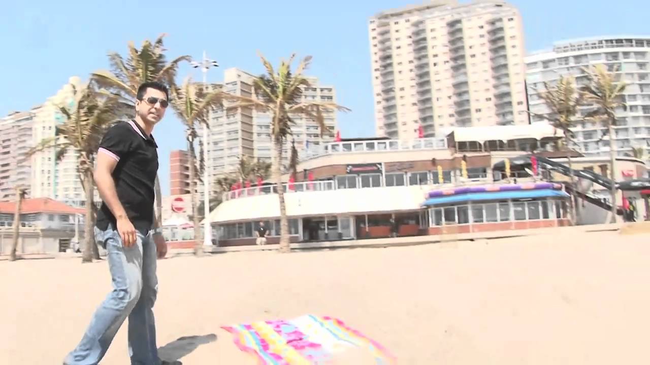 Mo Magic Beach illusion (North Beach, Durban, South Africa) - YouTube