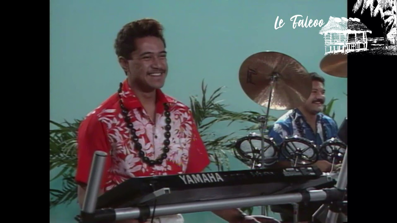The Five Stars - Lau Teine Samoa (1988) - YouTube