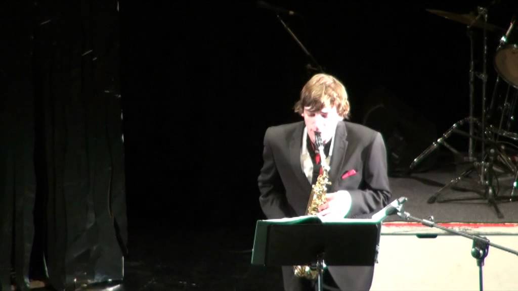 Showcase 2011: Richard Wills - YouTube
