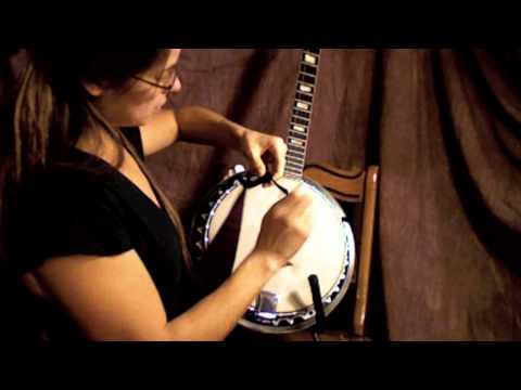 Cradle Banjo Strap.mov - YouTube