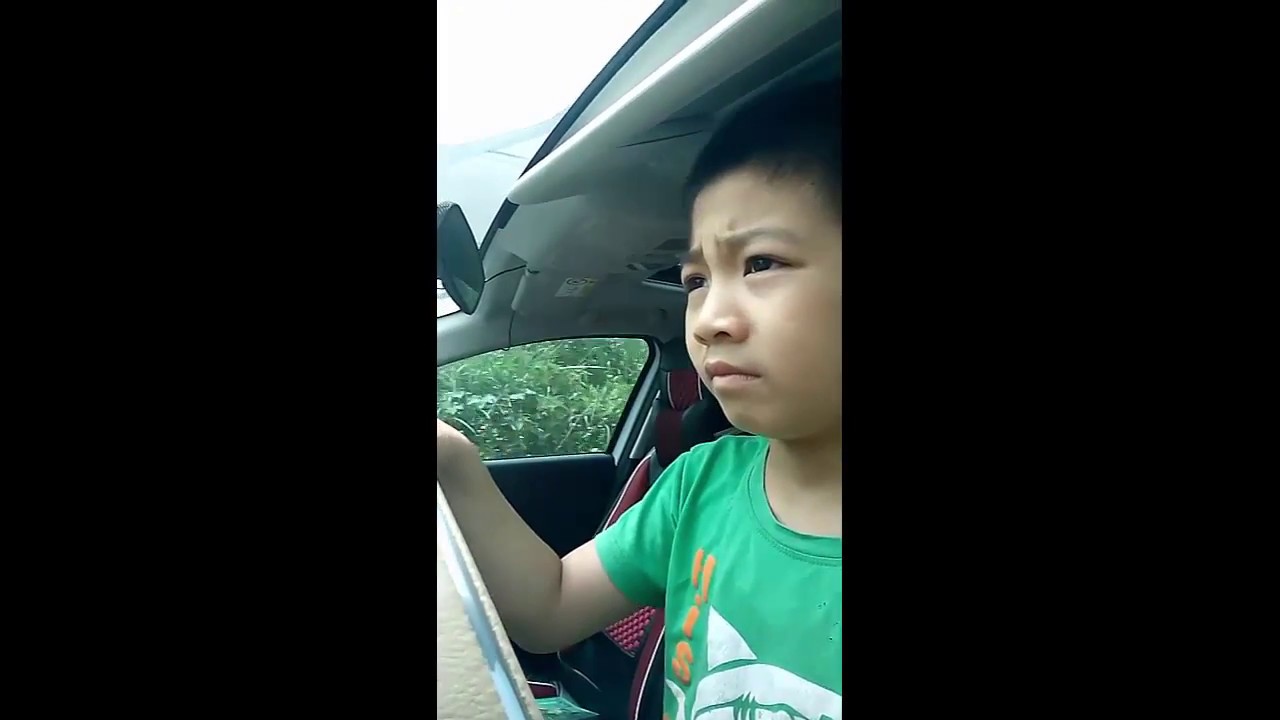 8 year old driving car + kid driving car + Hoàng Hải 2 - YouTube