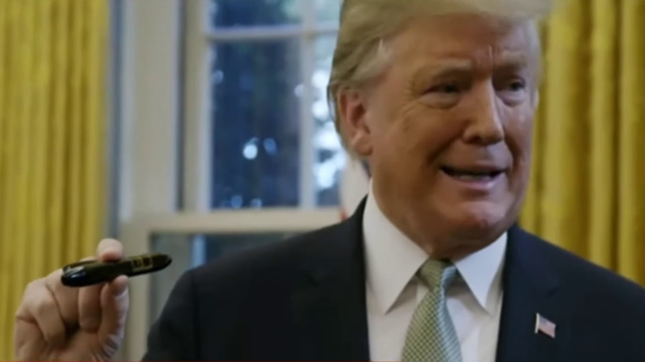 Trump Explains His Alabama Sharpie Drawing - YouTube