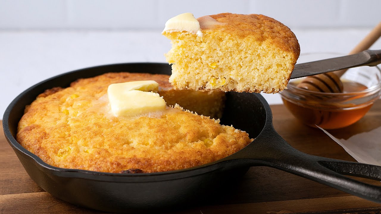 20 minute Skillet Cornbread for 2 | Tender and Cheesy - YouTube