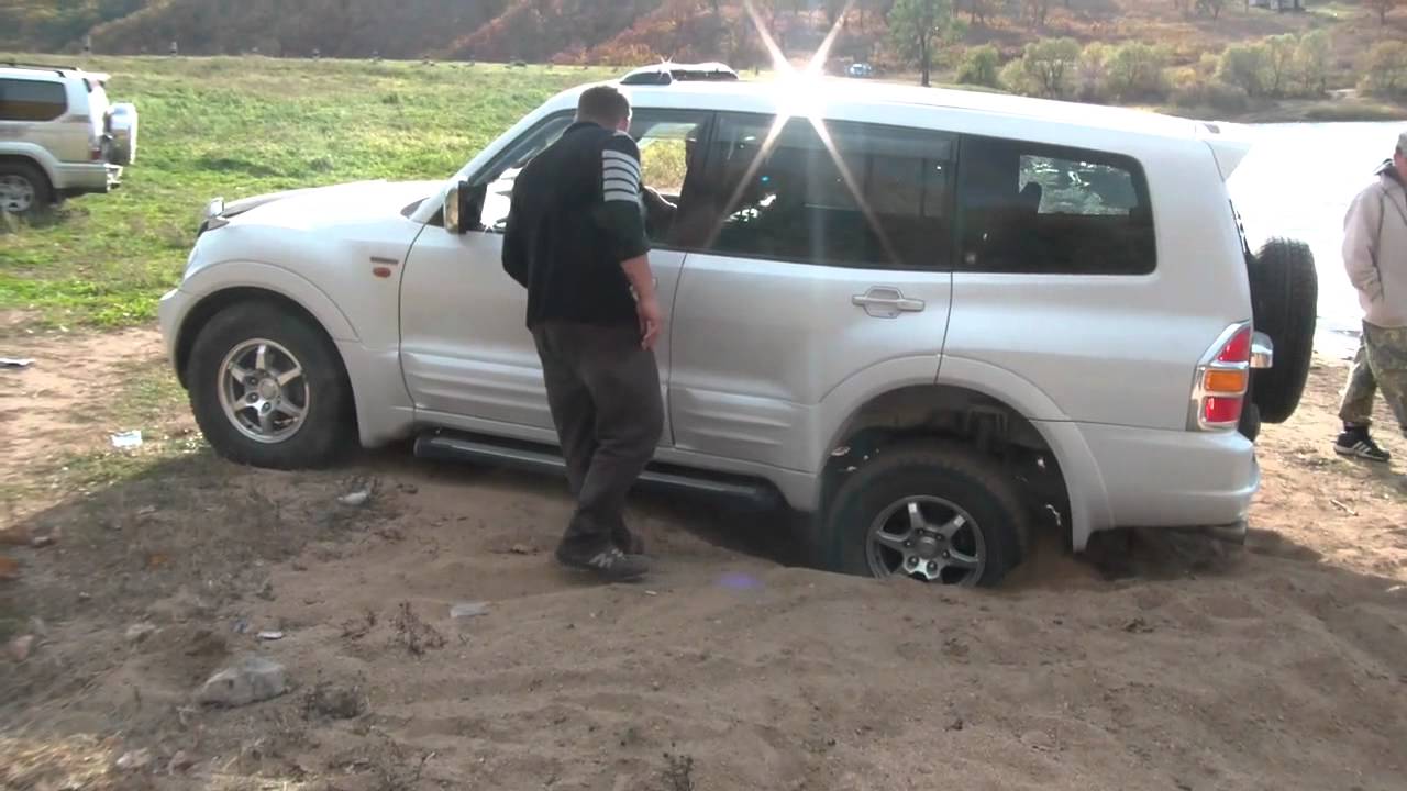 Pajero 3 GDI - r/d lock testing - YouTube