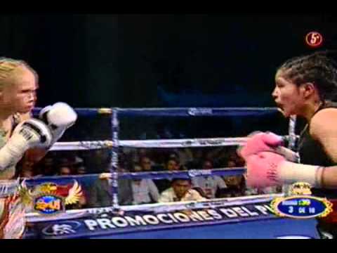 Irma "La Guerita" Sanchez vs. Ibeth "Roca" Zamora Silva Round 3 - YouTube