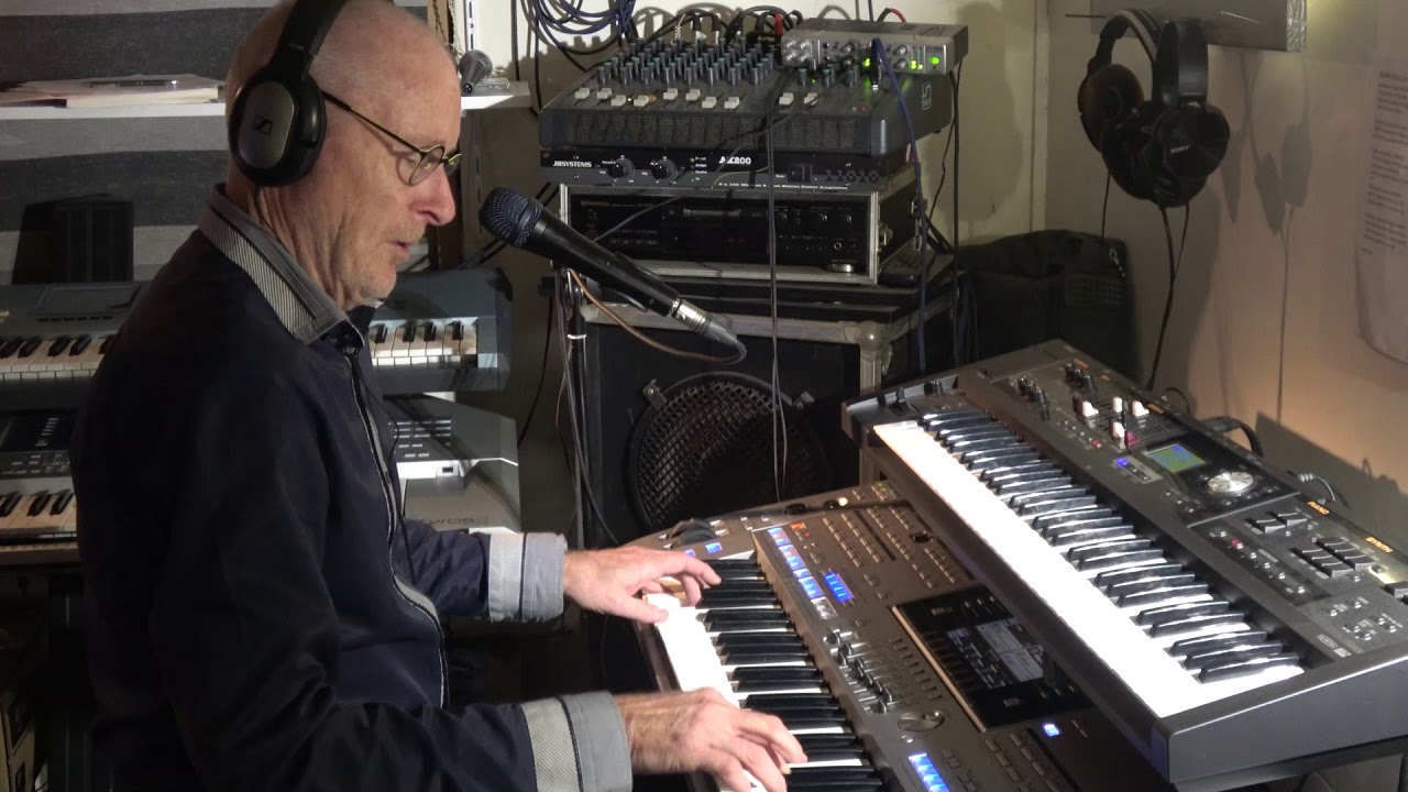 Bad moon Rising By Philip Boterman - YouTube