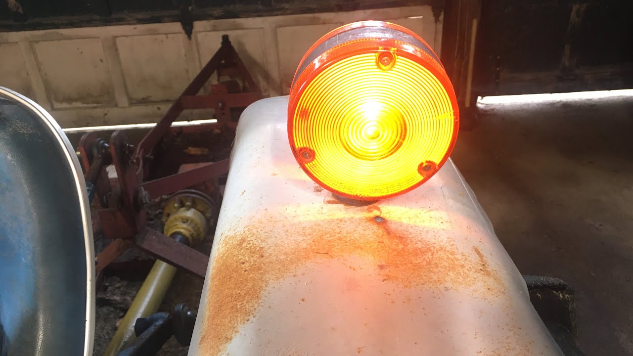 Ford 1700 Tractor - Hazard Lights Flasher Unit Fix - YouTube