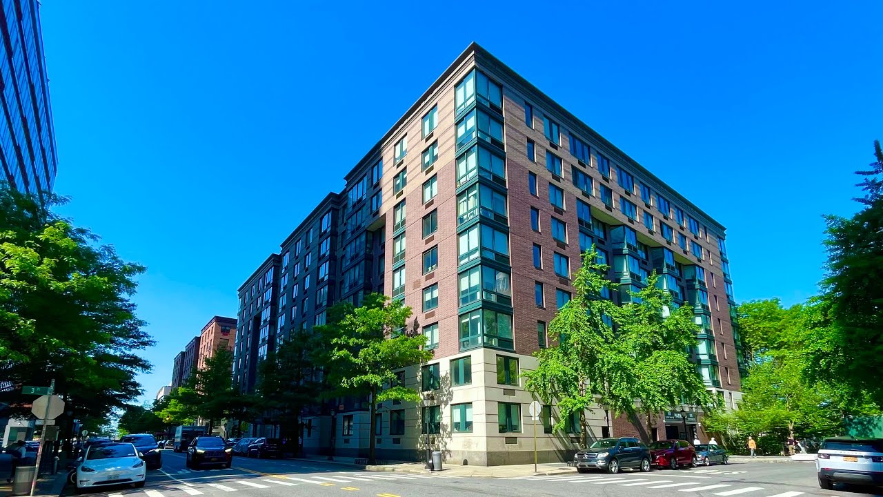 Battery Park Living: Sun Soaked 1BR in a Postwar Doorman Building ...