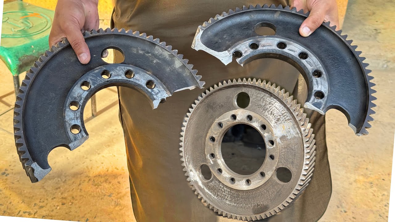 A Unpredictable Repaired Of Broken Truck Gear By Genius Mechanic ...
