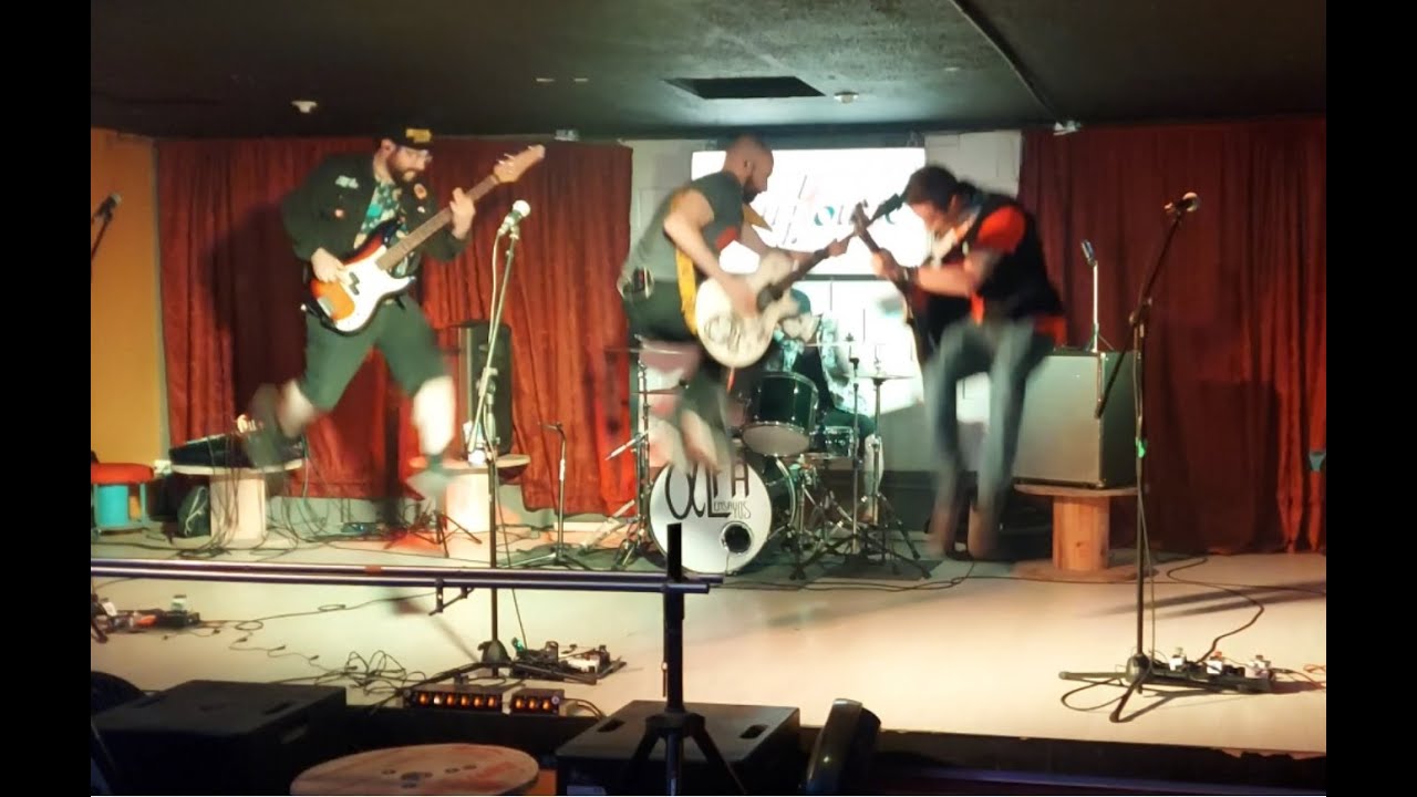 SIMPLE CRISIS - Un paso adelante (Intro Ramonera) - Live 12 Agosto 2023 ...