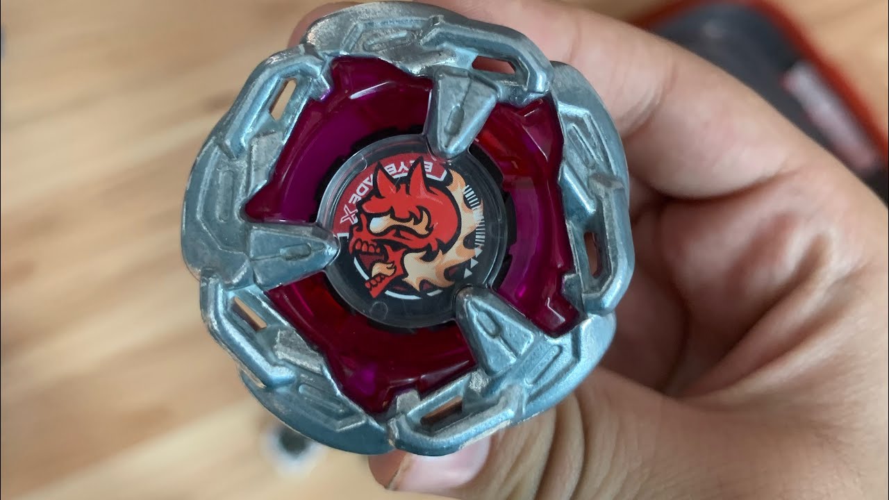 Primera batalla de chain incendio y de Arrow wizard de bleyblade x 😱😱😱 ...