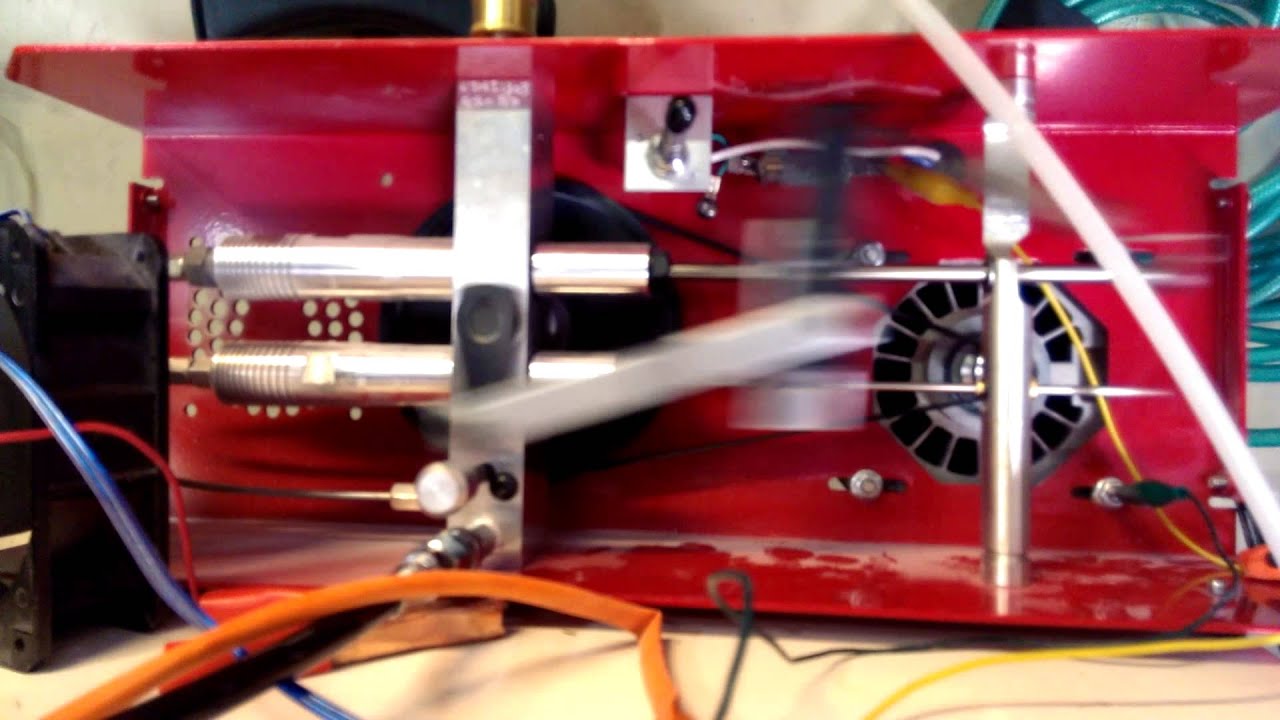 Shoebox compressor running - YouTube