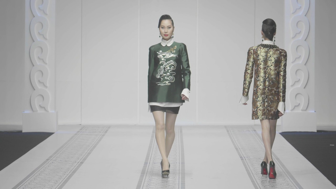 From The Runway Torgo Fashion Show 161130 Part4 - YouTube