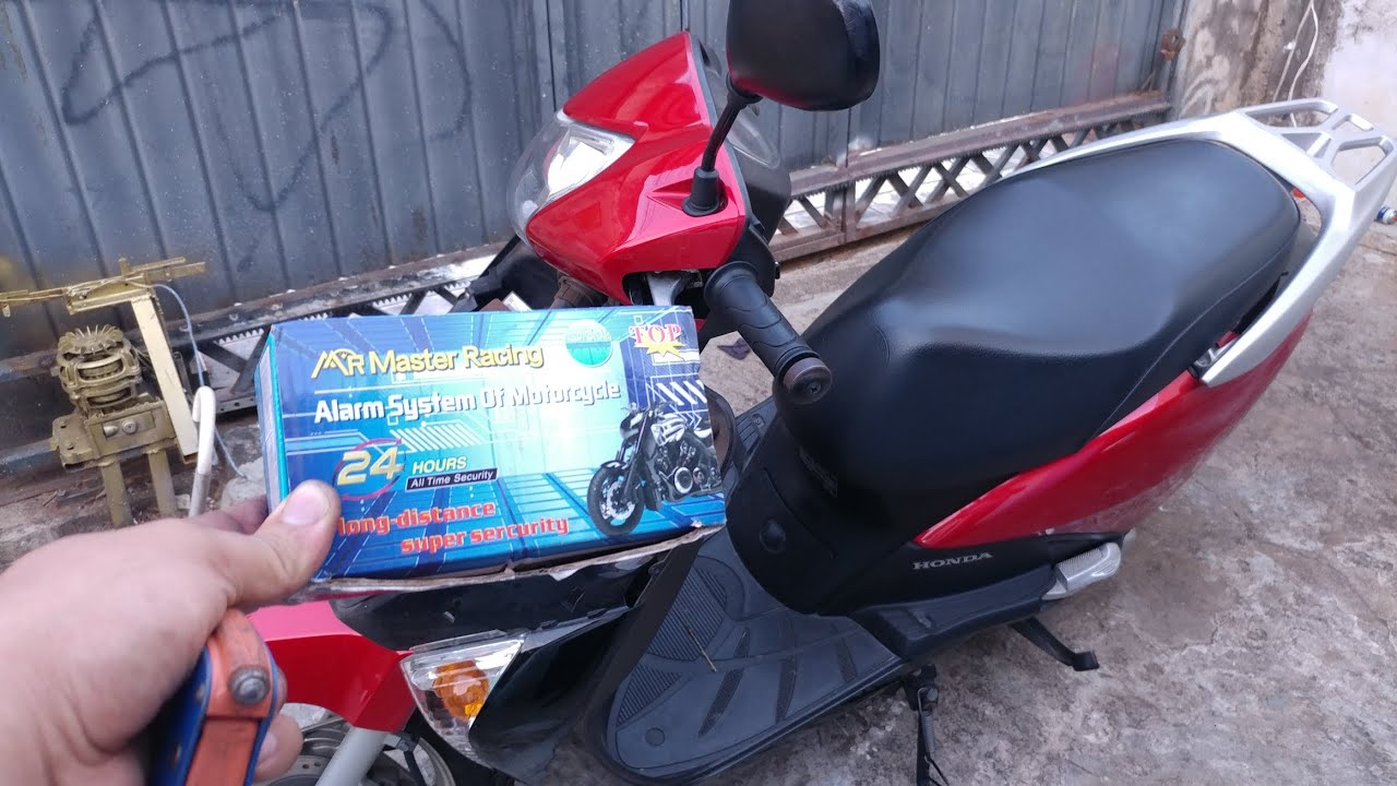 Como instalar alarme master racing em Honda lead - YouTube