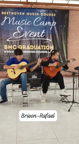 Malaguenas Brieon & Rafael @BMCTHEBEST #guitarclass - YouTube