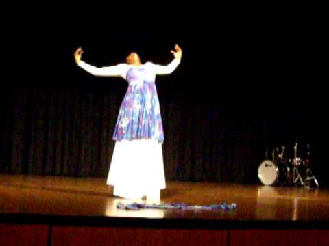 Kevin LeVar's "A Heart That Forgives": Praise Dance - YouTube