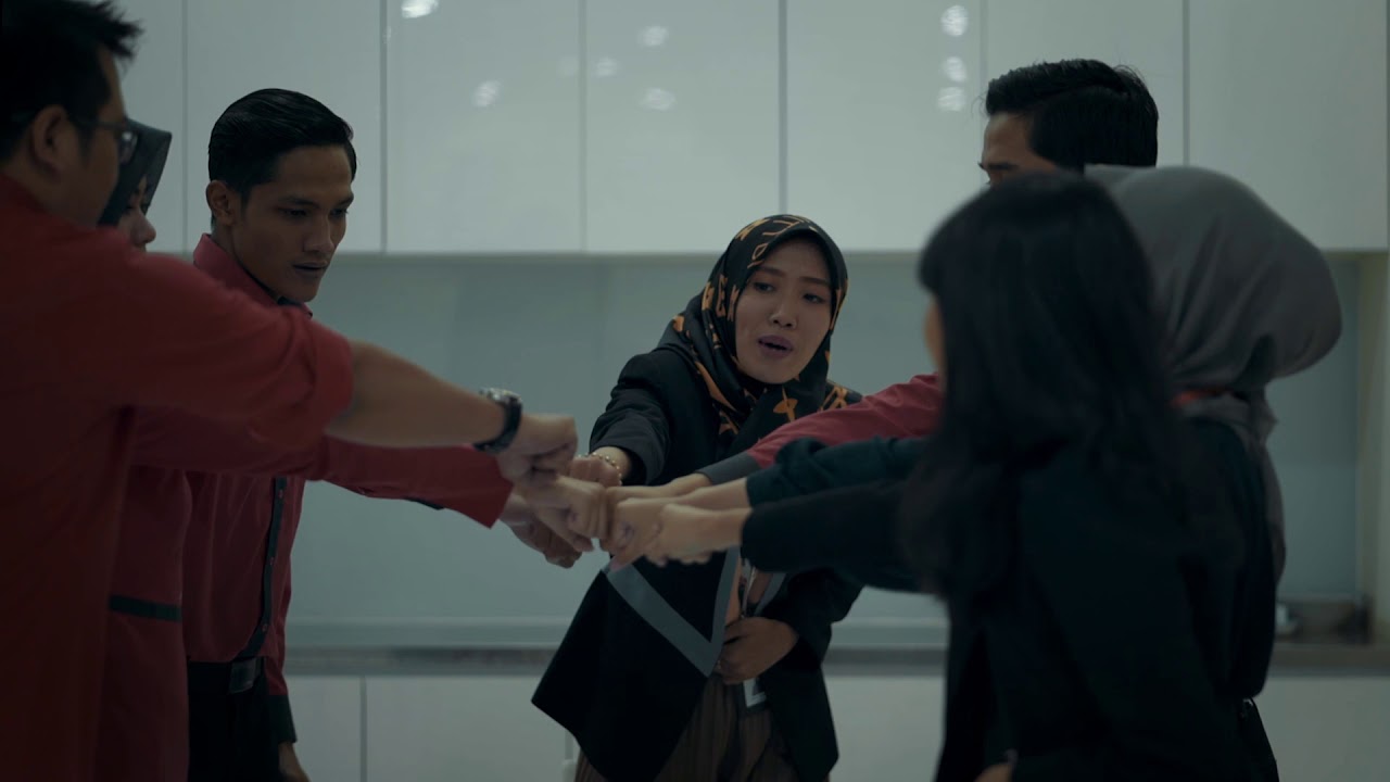 BEST CS NASIONAL TELKOMSEL 2018 (TEAM LEADER GRAPARI) - YouTube