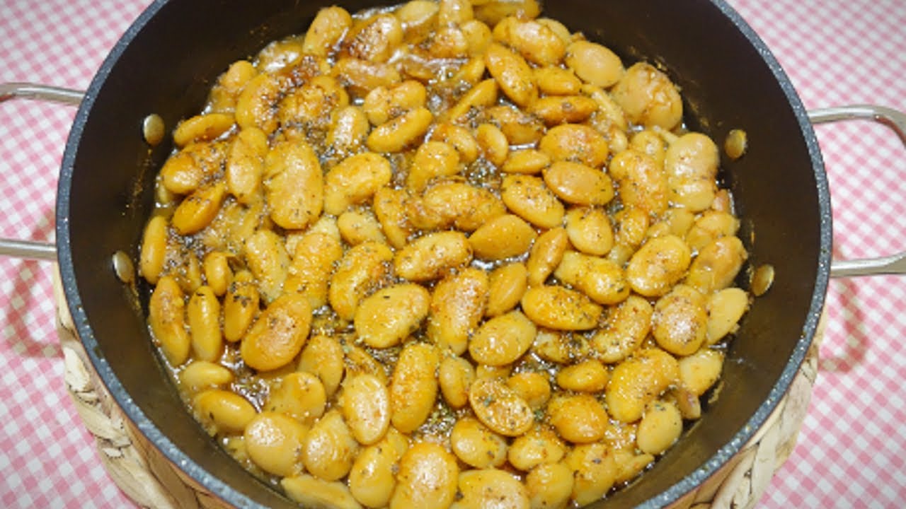 Tave me fasule pllaqi ne furre, pa mish, qe te lepini gishtat. Nuk do ...