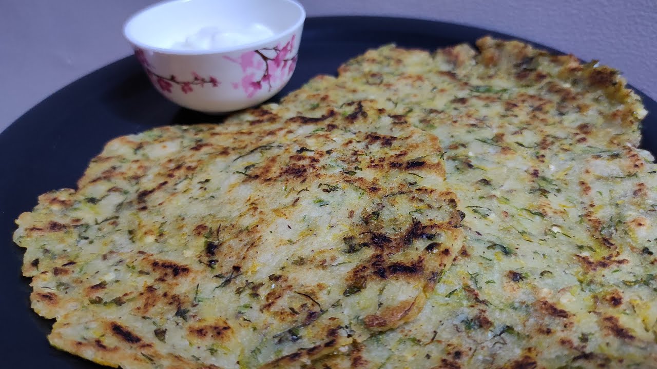 Upvasache thalipeeth | Navratri fast recipe | quick & easy vrat/upvas ...