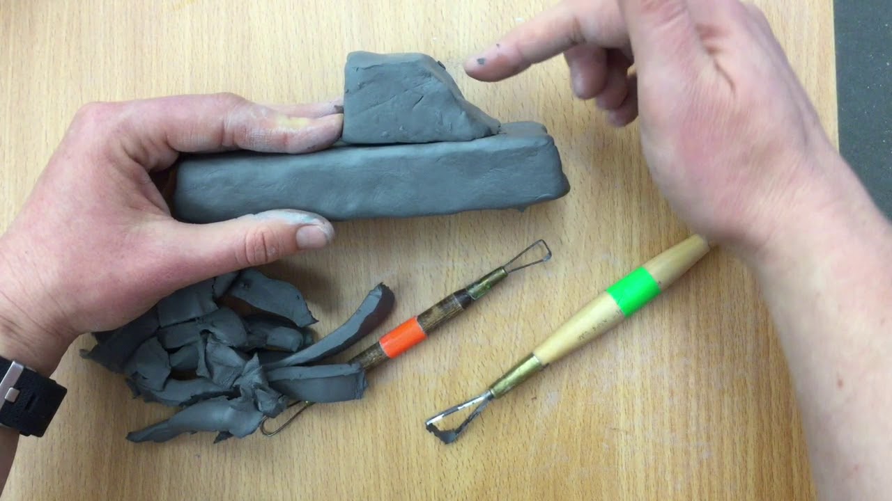 Hollowing out clay + venting - YouTube