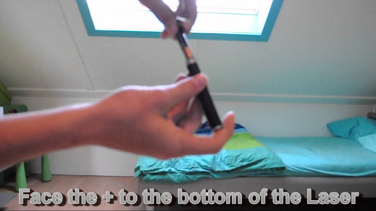 5mW Blue Violet Laser Pointer 405 nm [HD] - YouTube