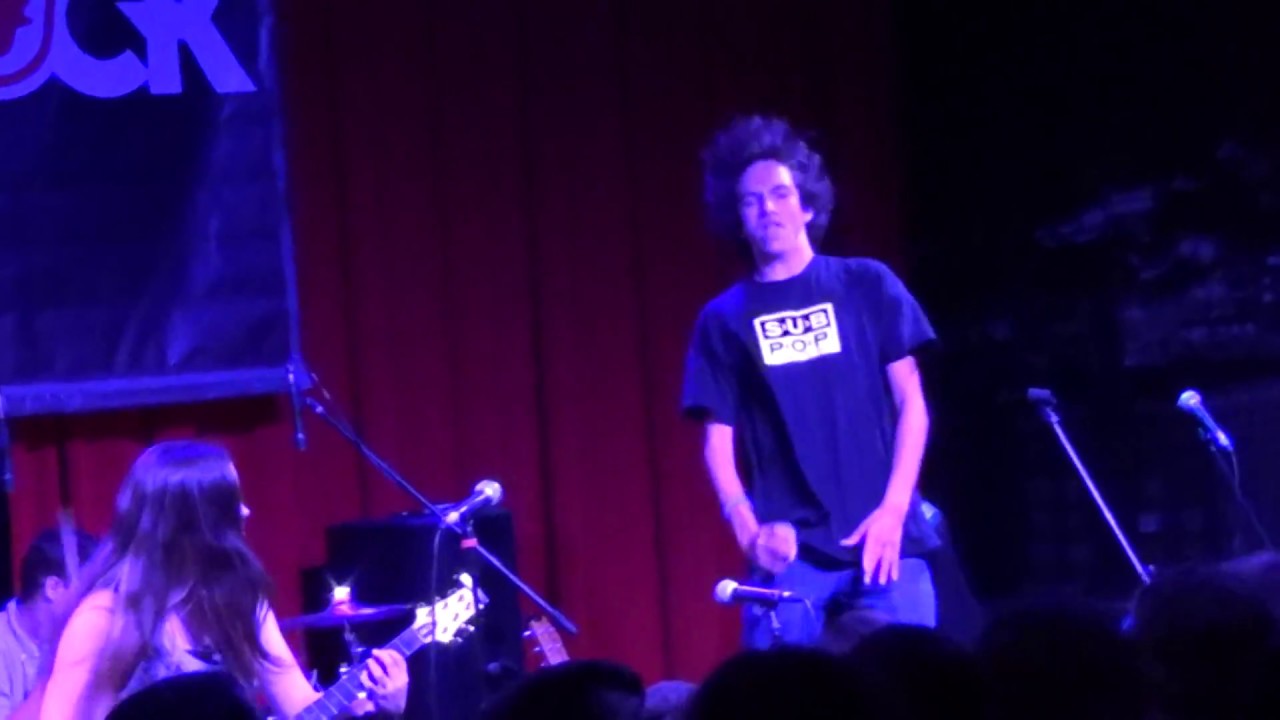 Robbie Matthews w Shool of Rock KC, Bulls on Parade-R.A.M. - YouTube